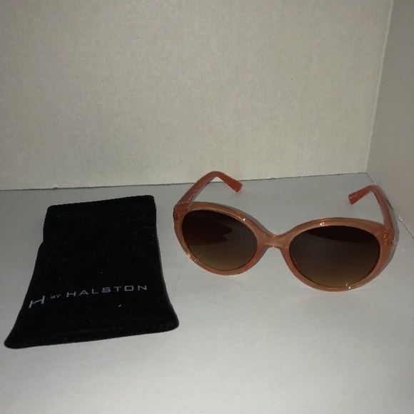 H by Halston | Accessories | H By Halston Sunglasses Round With Slight ...